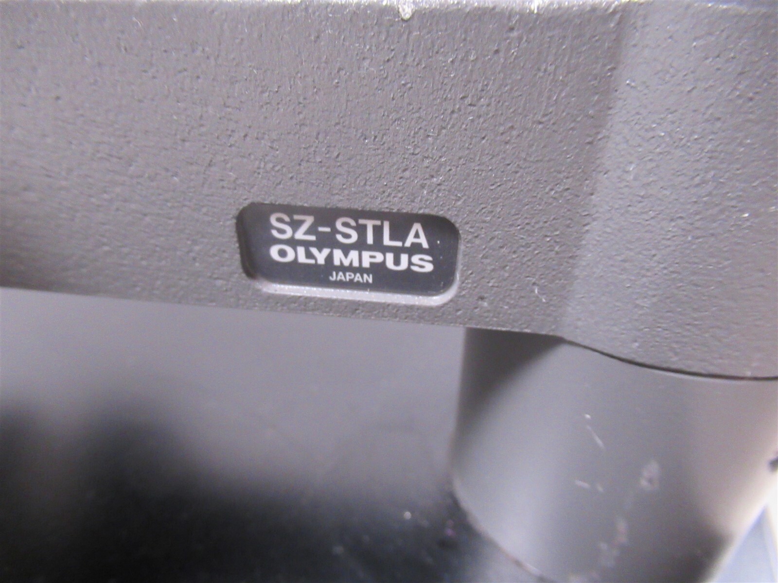 Olympus SZ40 Stereo Zoom Microscope w/ SZ-STB1 & SZ-STL & SZ-STLA | eBay