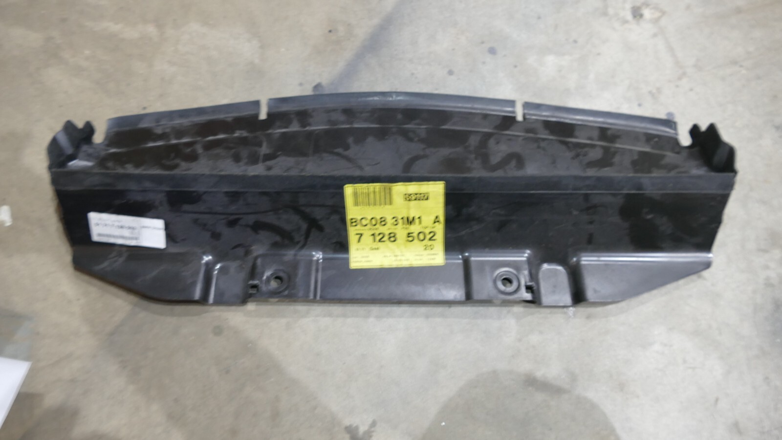 BMW E81 E82 E87 Top Radiator Screening 51717128502 for sale online | eBay