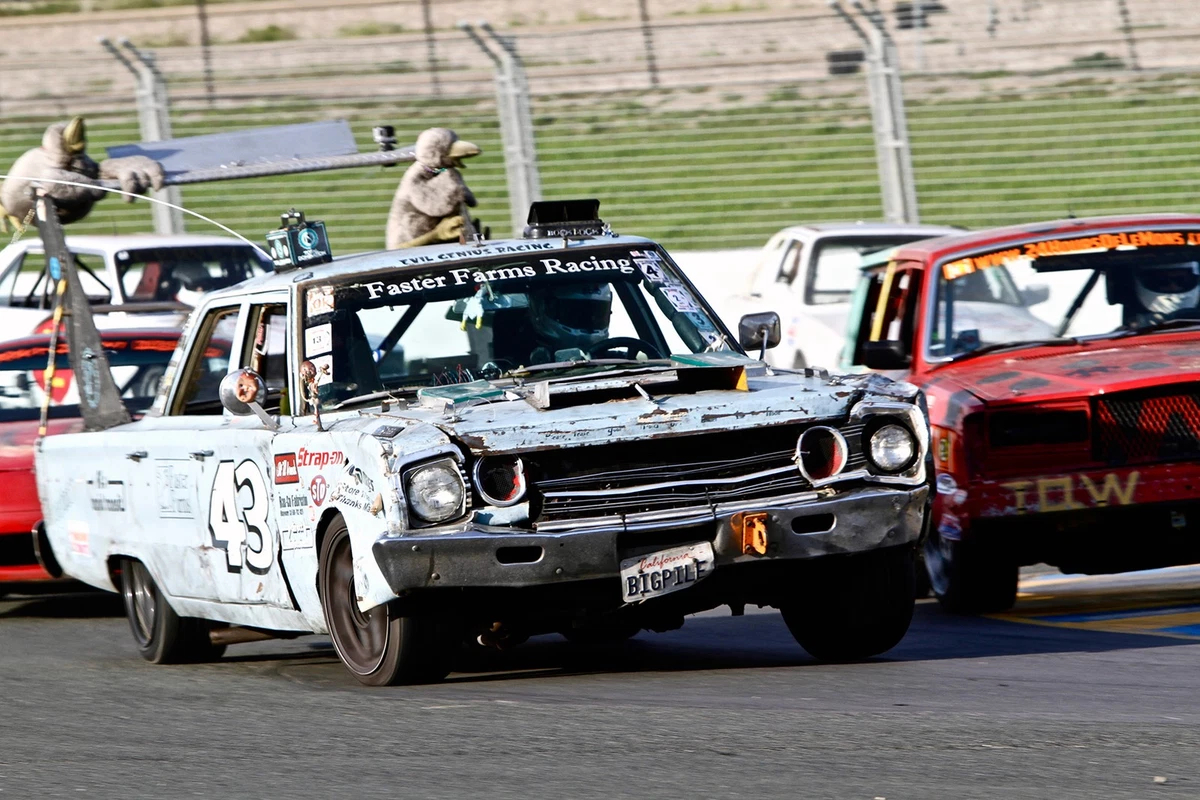 Lemons Racing Offers Low-Budget Fun (with a bit of help from eBay Motors)