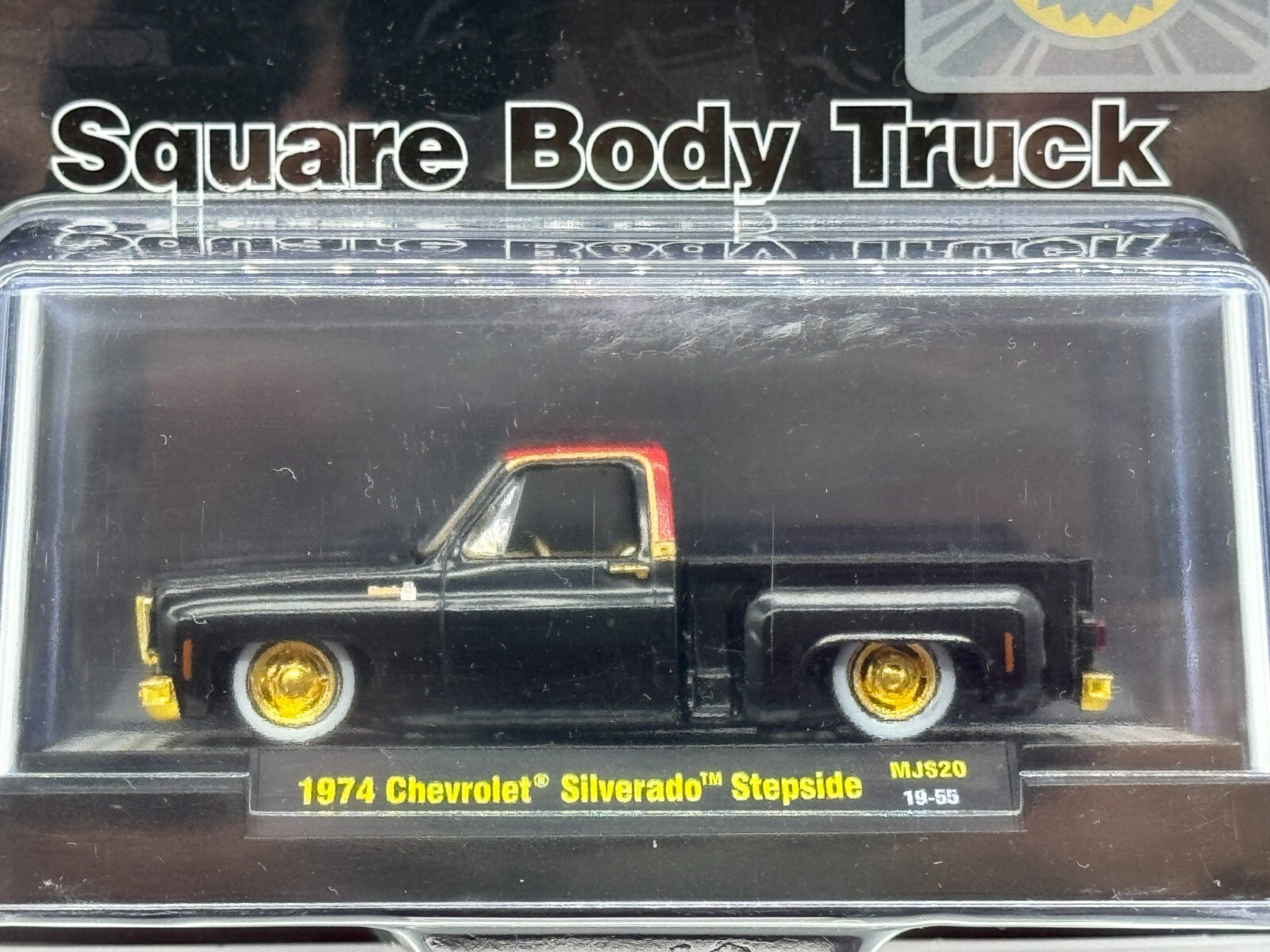 M2 Machines Chase 1974 Chevy Silverado Stepside Super Squarebody 1 of ...