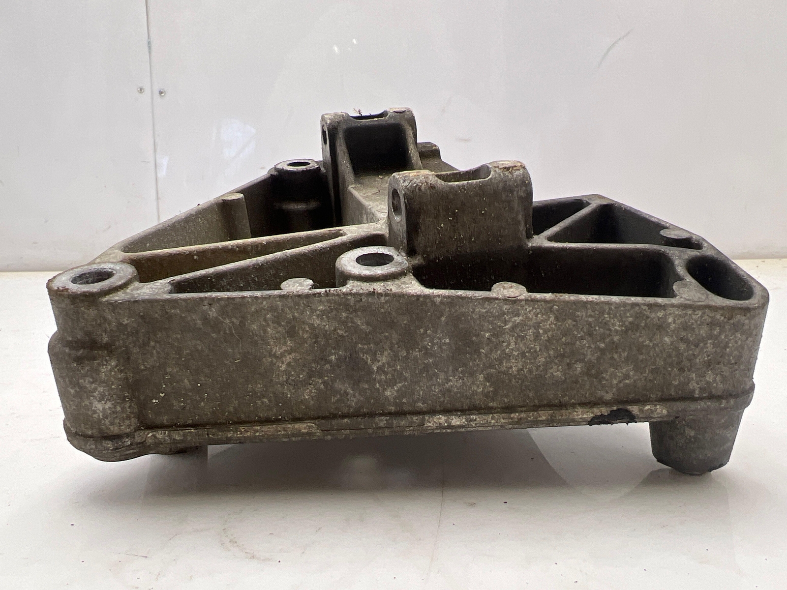BMW 3.0L AC Compressor Mounting Bracket Fits X3 525i 530i Z4 OEM ...