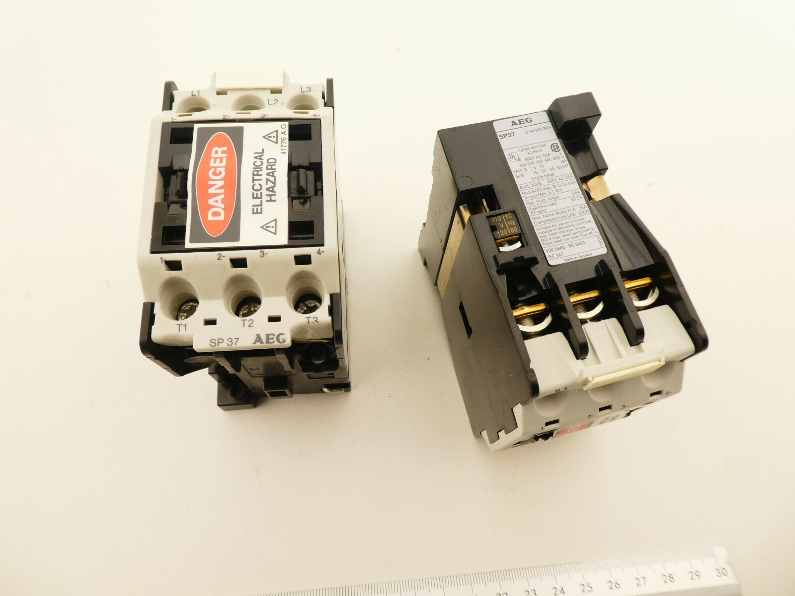 2 Stück AEG Hauptschütz SP37 / Spule 110V / 3 Phasen (22-4-5-23) | eBay