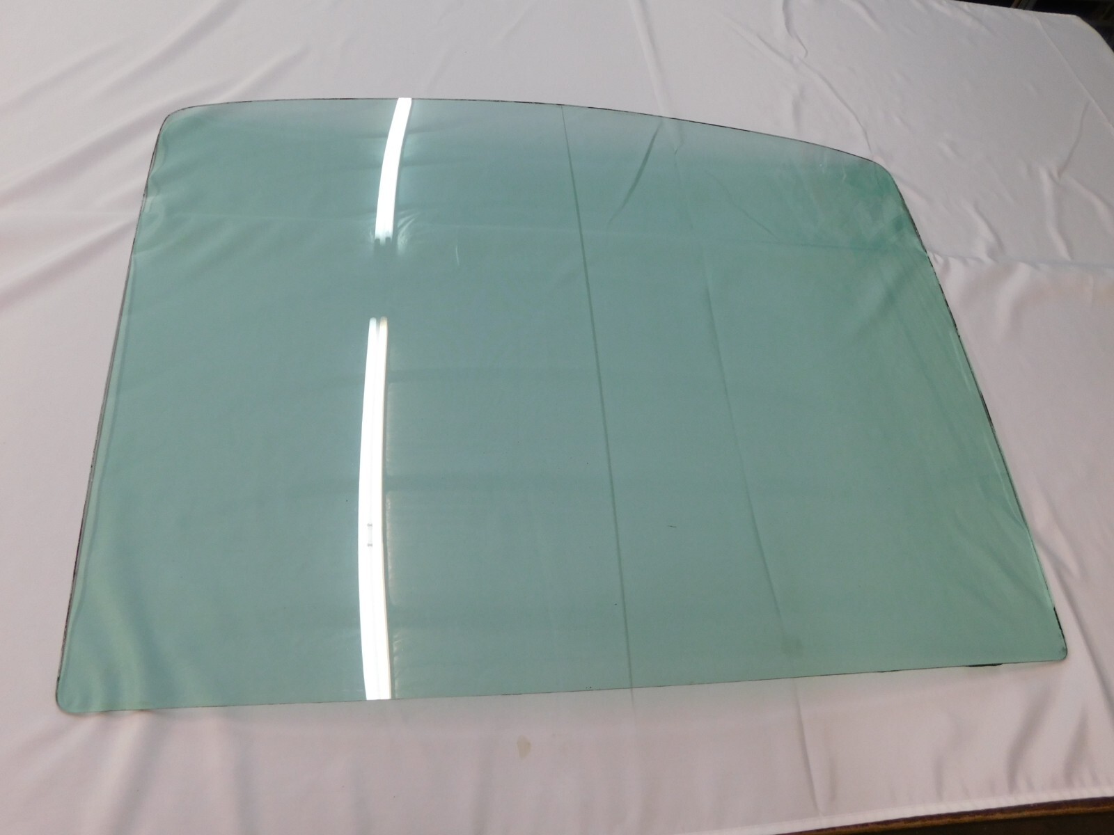 OEM Ford 1967 1968 Mustang Fastback Back Glass Rear Window Carlite ...