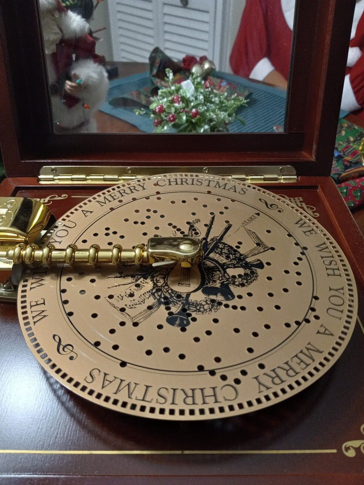 Mr. Christmas Animated Holiday Symphonium with Turning Scene Ballroom ...