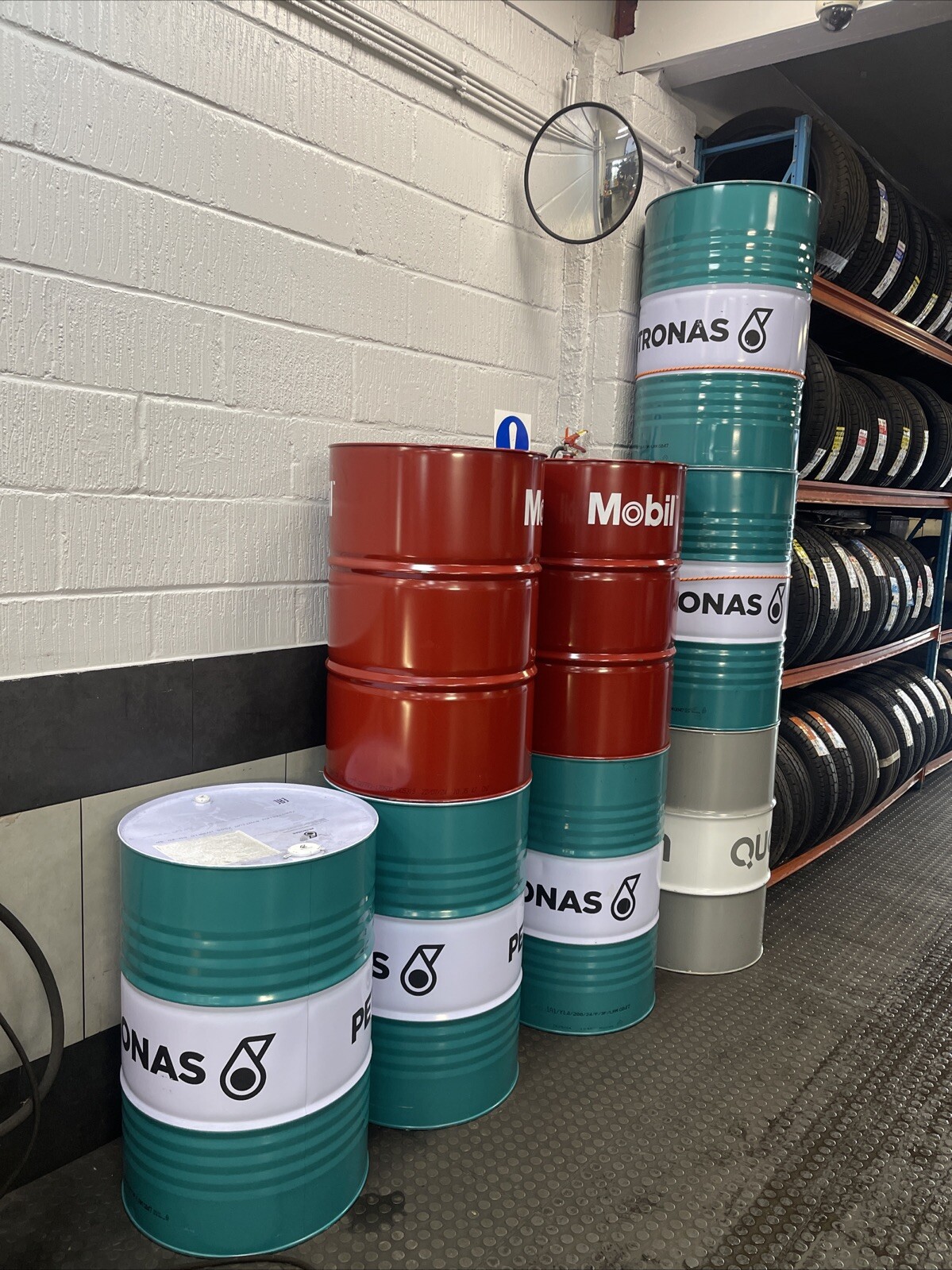 EMPTY OIL BARREL, DRUM - 205 LTR 45 GAL - BONFIRE, INCINERATOR | eBay