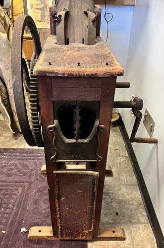 Scarce Antique Freeman & Sons Mfg Racine Wisconsin hand-cranked corn ...