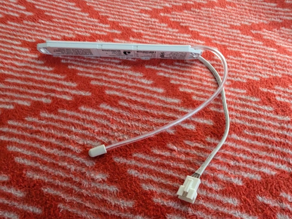 Lutron Sivoia QS Wireless Receiver QSYC-J-RCVR Dongle. NEW | eBay