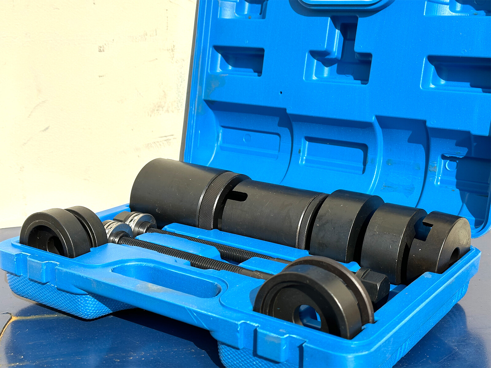 Screw Pivot Bush Isolator Installer & Remover BMW E32 E34 E38 E39 E53 ...