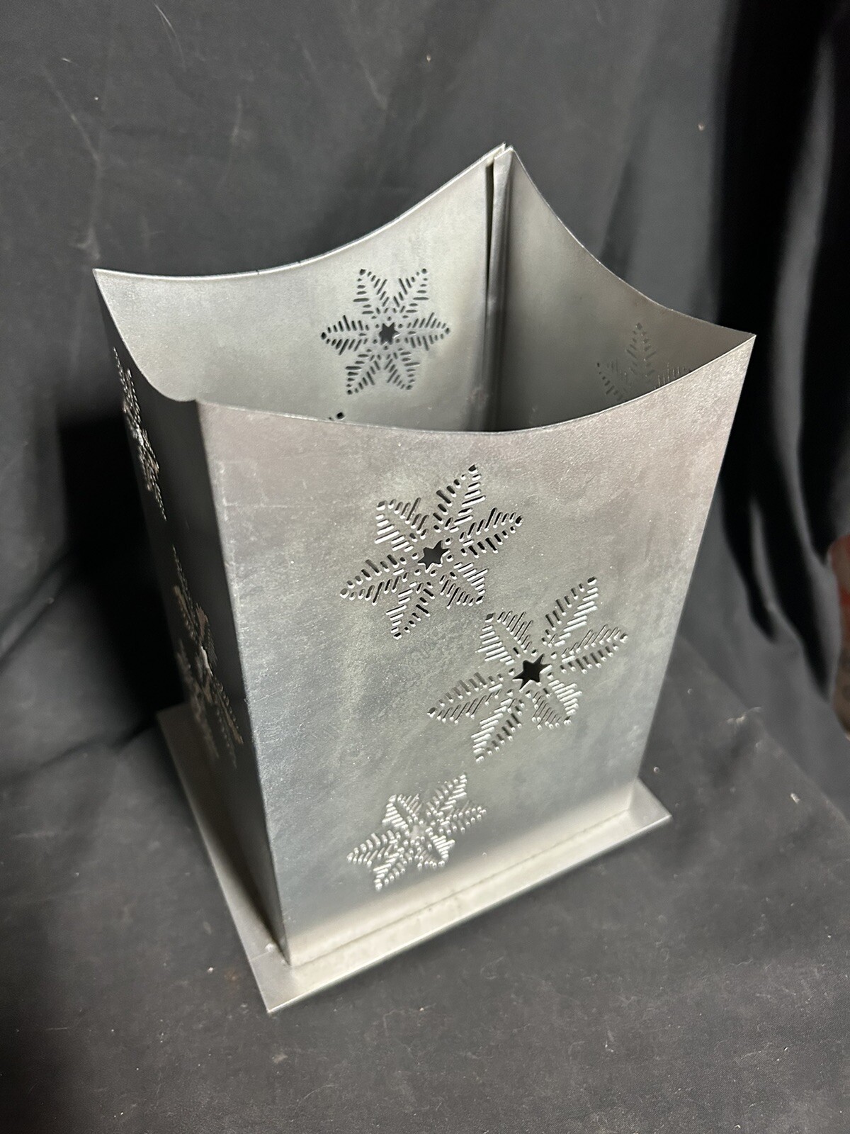 10" Painted Metal Luminaries Set Of 2 | eBay