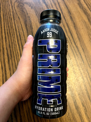 *NEW* 2025 Aaron Judge V3 PRIME Hydration very rare HTF Logan Paul KSI ...