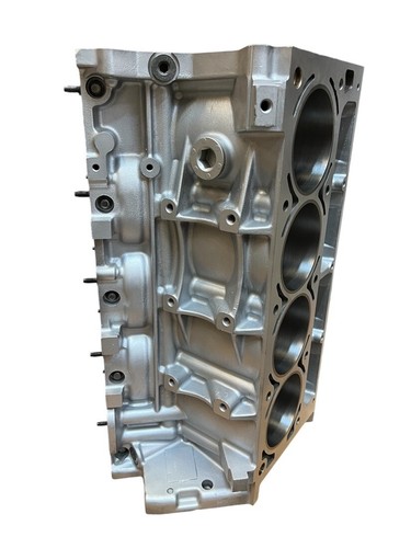 GM Chevrolet LS1 5.7L Aluminum Engine Bare Block 12550592 Bore Size 3. ...