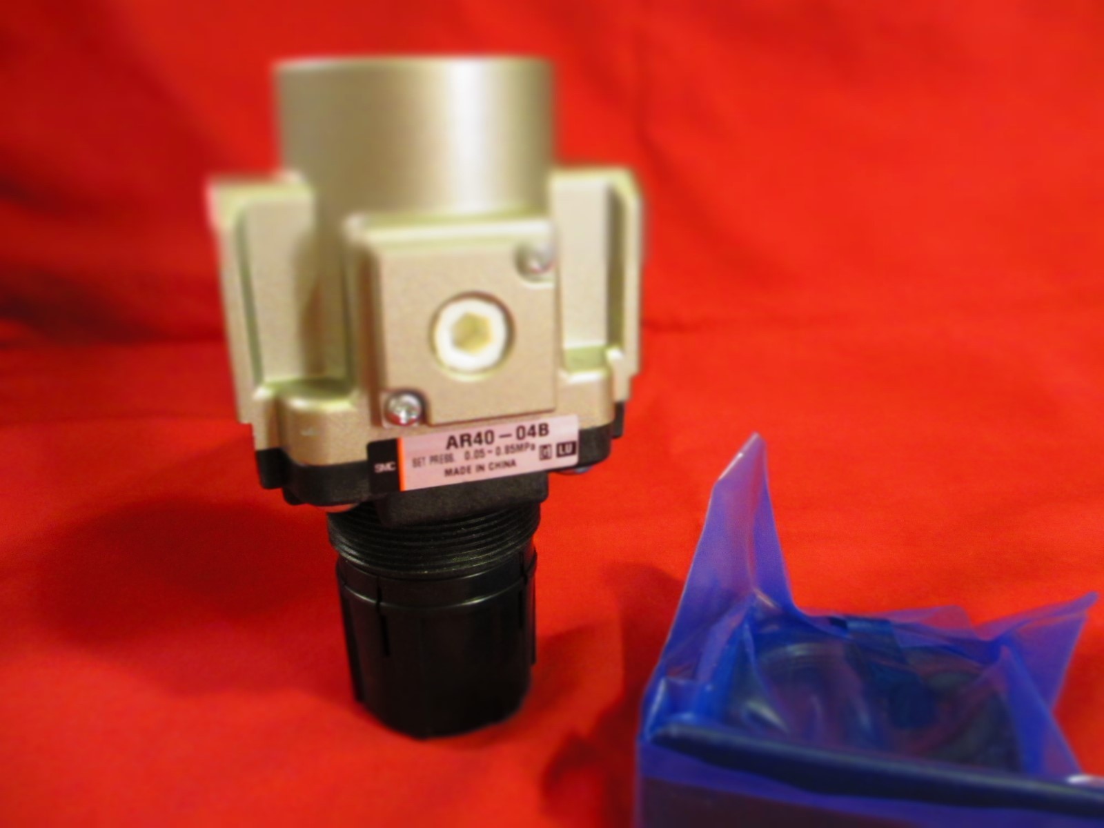 SMC Pressure Regulator Valve Ar40-04b With Bracket for sale online | eBay