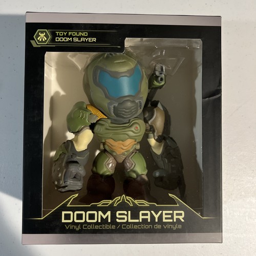 Doom Eternal Doom Marine Slayer Vinyl Collectible Figurine (Box Creases ...