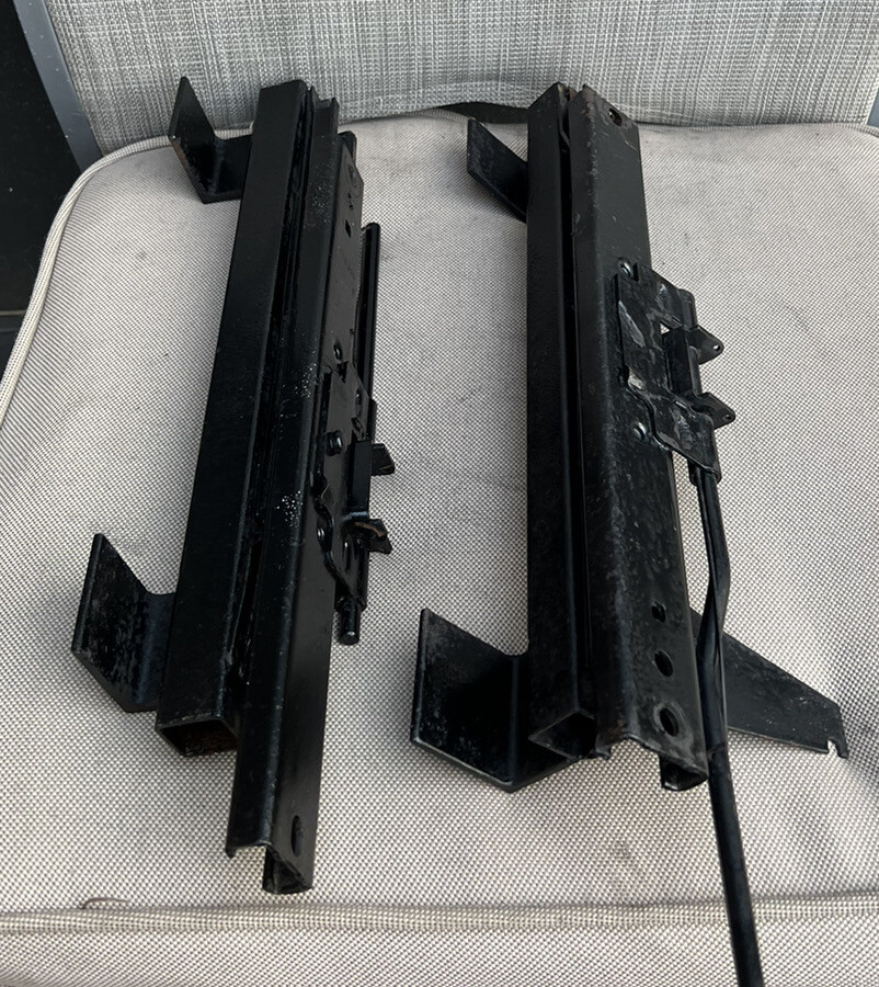 FORD XR-XT-XW-XY-XA-XB-XC HOLDEN EJ-EH-HD-HR-HK-HT-HG-HQ-HJ SEAT ...