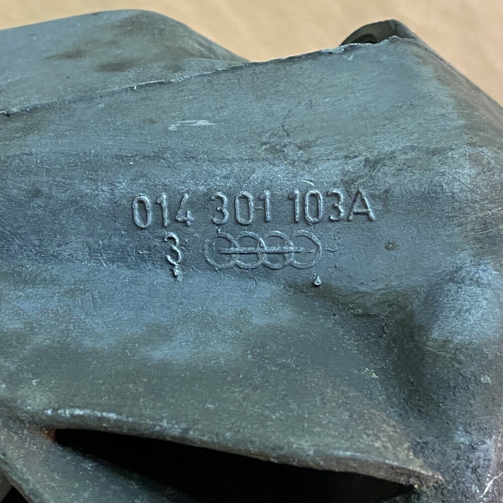 Original Volkswagen Passat B1 Gearbox Casing Gearbox Bell Housing ...