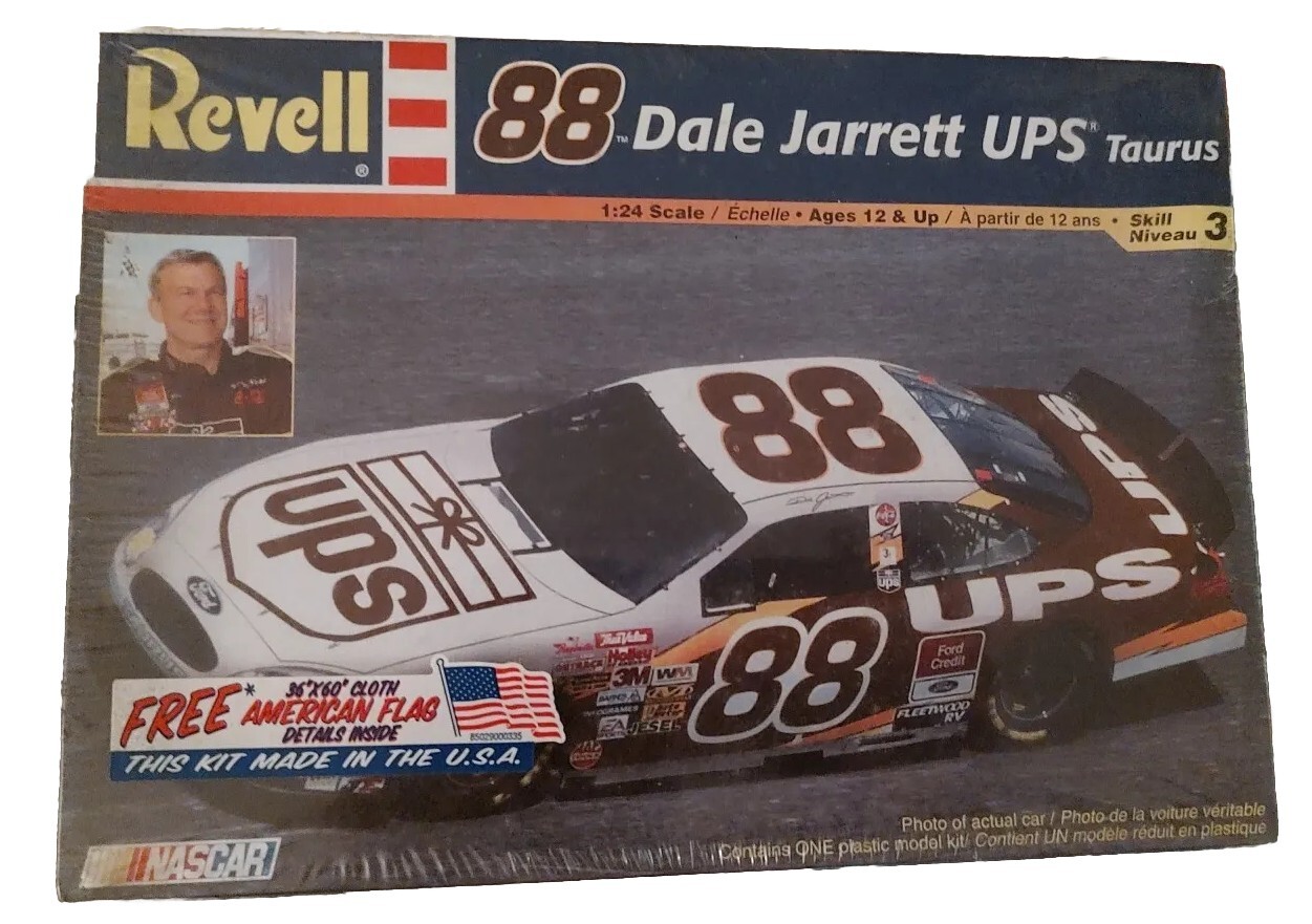 Revell 88 Dale Jarrett UPS Taurus 1/24 NASCAR FS Model Car Mountain ...