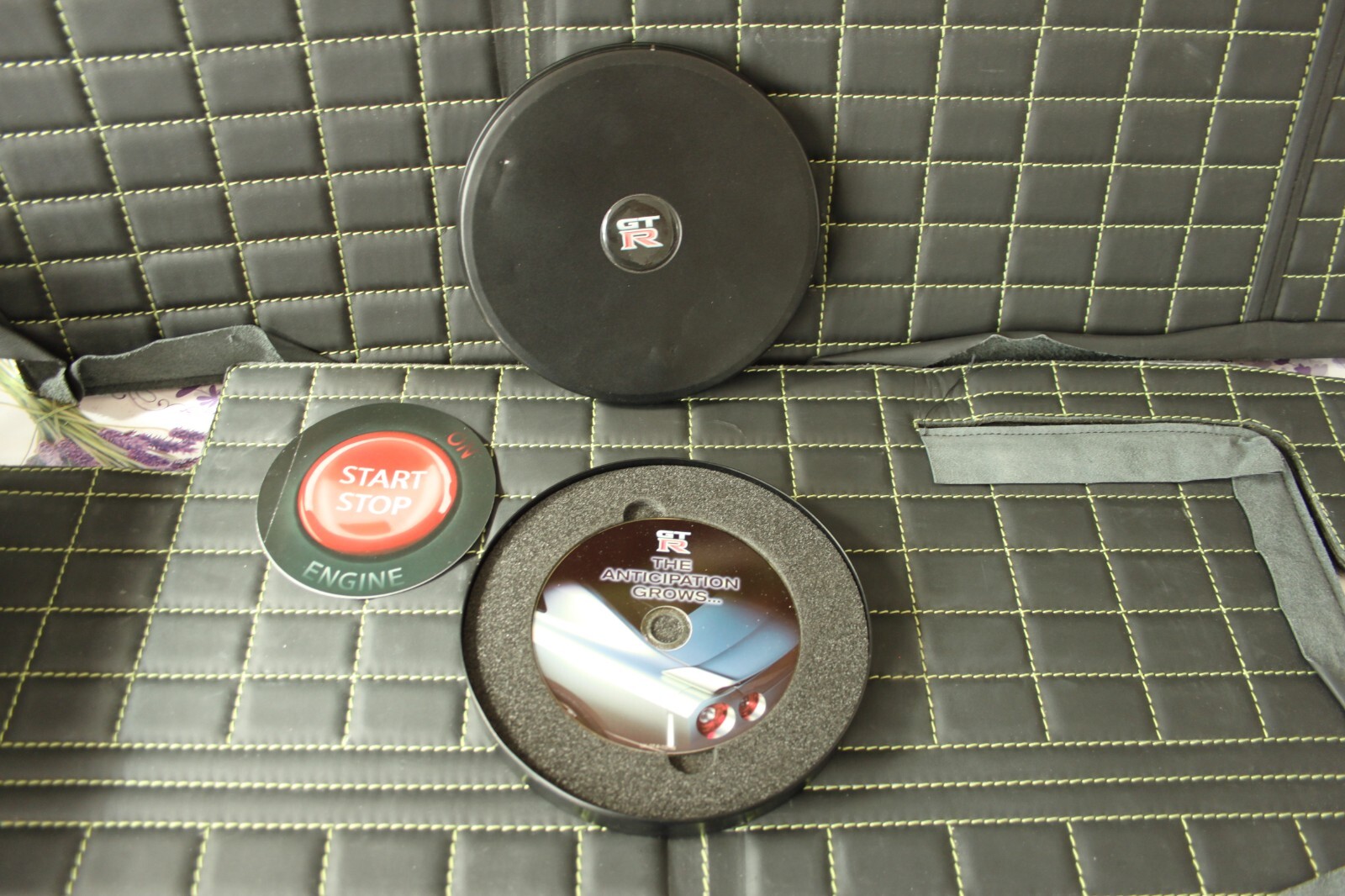 VIP Kunden Prospekt/brochure Nissan GTR Box CD Owners Only 2008 ...