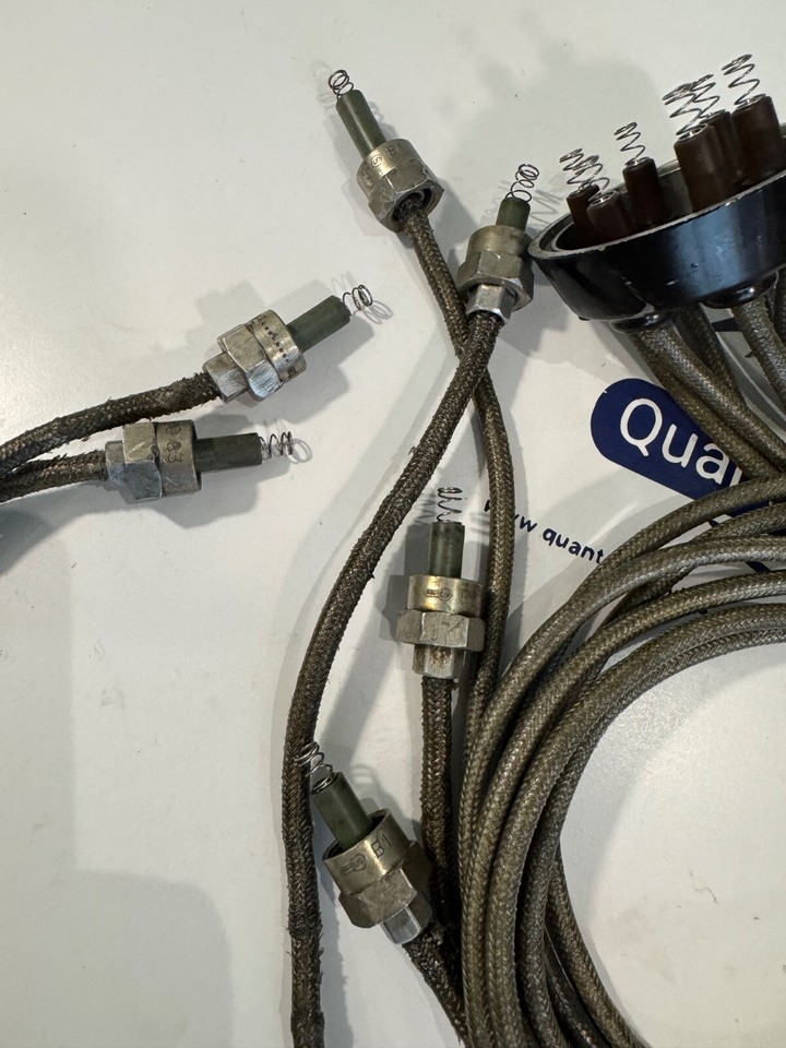 Slick Champion Aircraft Magneto Harness Set M-2931 (RH) & M-2930 (LH ...