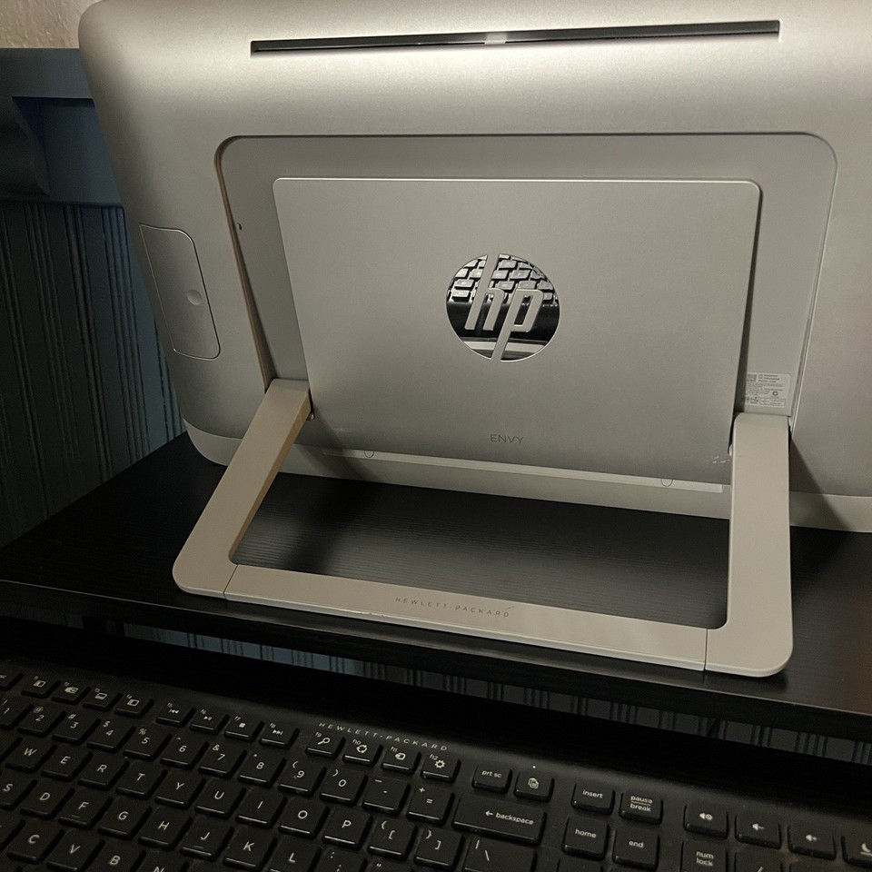 HP ENVY Rove Desktop-74D3LHL Original Touchsmart All-in-One Beats Audio ...