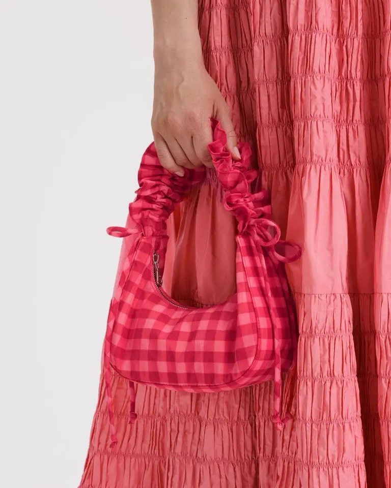 Baggu x Molly Goddard Limited Edition Ruby Gingham Mini Ruffle Crescent ...