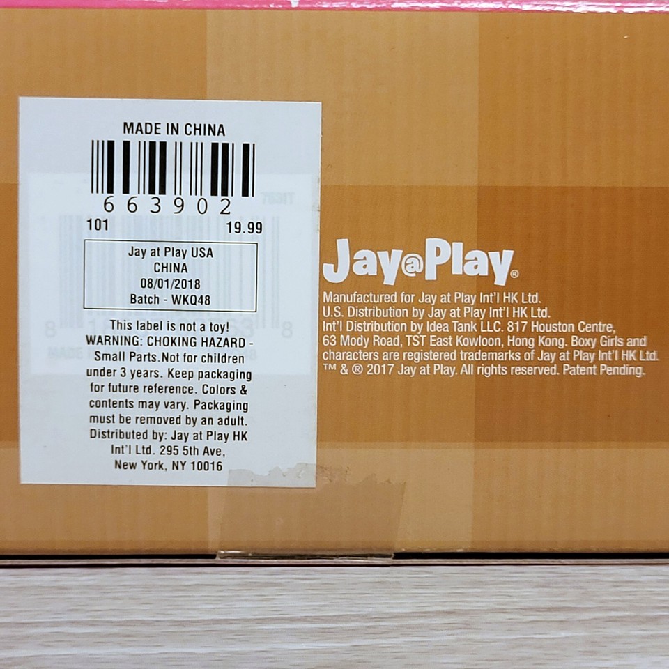 Boxy Girls Riley Doll Includes 4 Packages Unbox Makeup Shoes Bags NEW ...