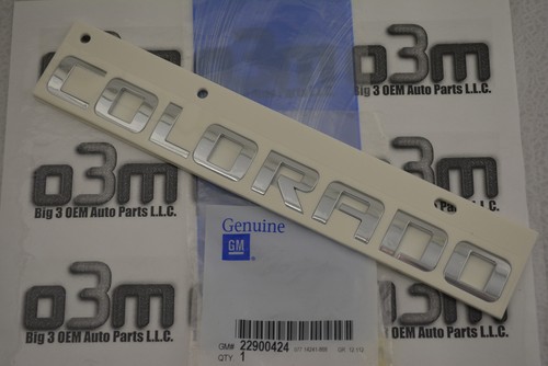 2015 Chevrolet Colorado Front Door/ Tailgate Chrome Nameplate new OEM ...