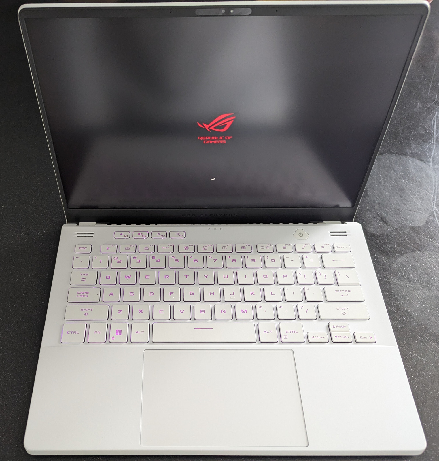 ASUS - ROG Zephyrus G14 Ryzen 9 7940HS RTX 4070 16GB 1TB 14" QHD Gaming ...