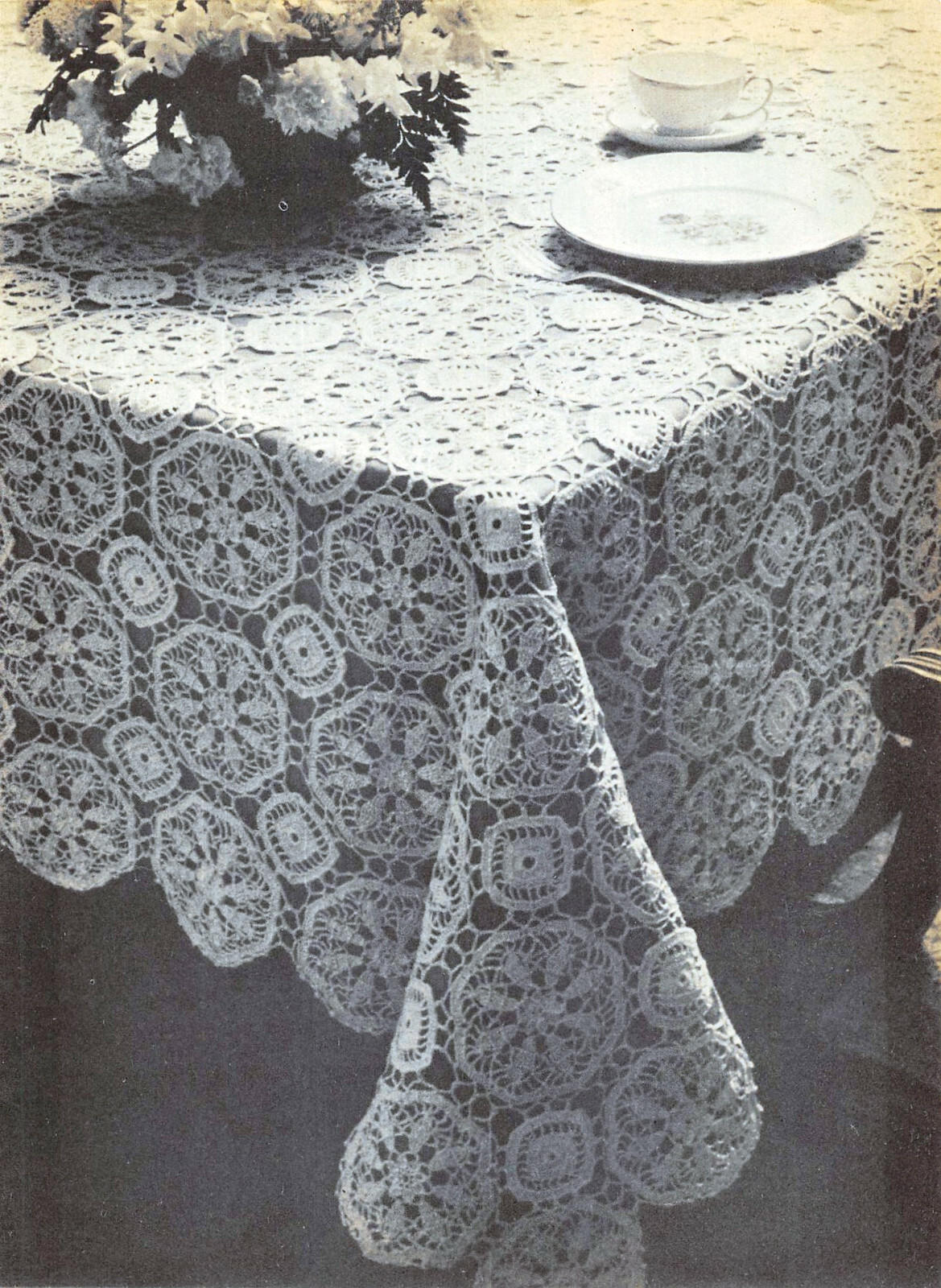 Vintage Tablecloth Patterns 4 Crochet Patterns Same Day Shipping .File ...