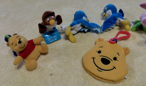 2001 McDonald's Book of Pooh Winnie the Pooh Owl Piglet Rabbit Kessie ...