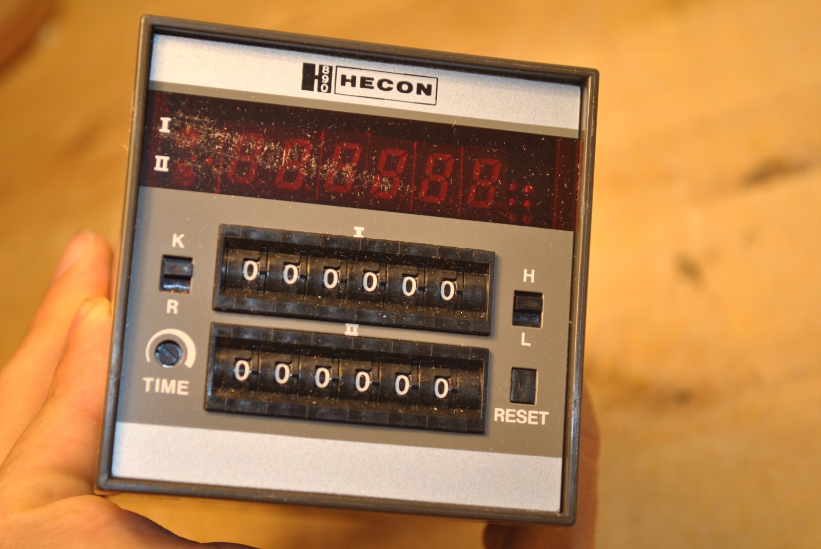 890 Hecon Hengstler 0718-200 G0-718-200 Electronic Digital Counter | eBay