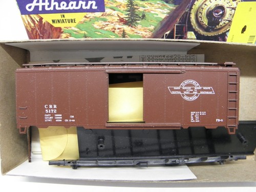 BEV-BEL / ATHEARN 40'CLINCHFIELD RAILROAD BOX CAR -CRR #5172 - HO SCALE ...
