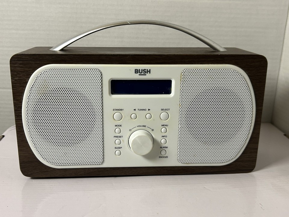 Bush Digital DAB Radio FM Radio NE-3313- Walnut Finish | No battery ...