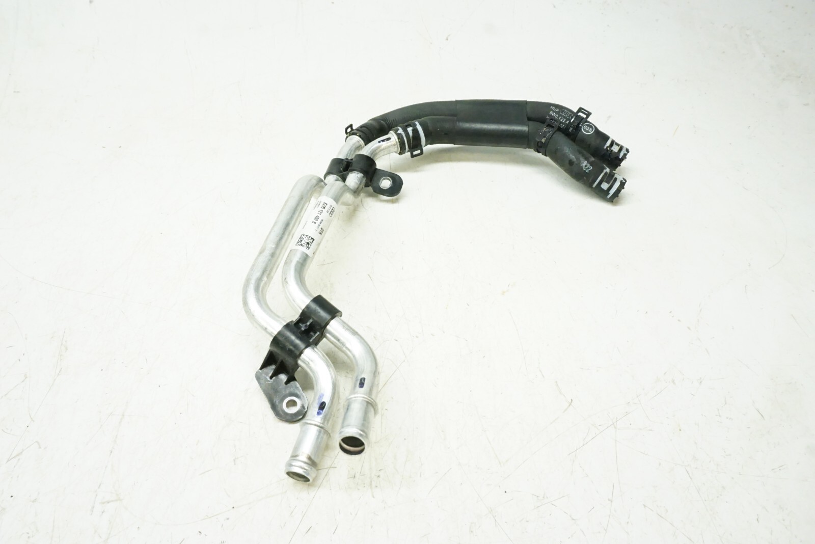 2017-2020 Audi A4 Transmission Gearbox Coolant Pipe Assembly ...