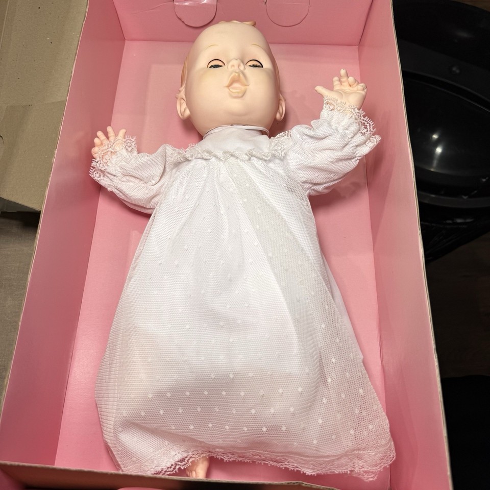 Vintage GERBER BABY 16" Vinyl 1989 Soft Body Doll Original Box Still ...