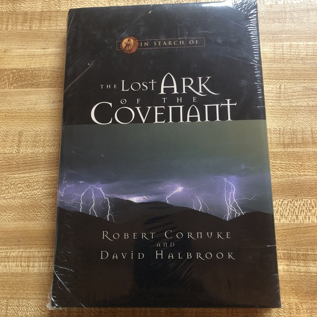 In Search of the Lost Ark of the Covenant by David Halbrook and Robert ...