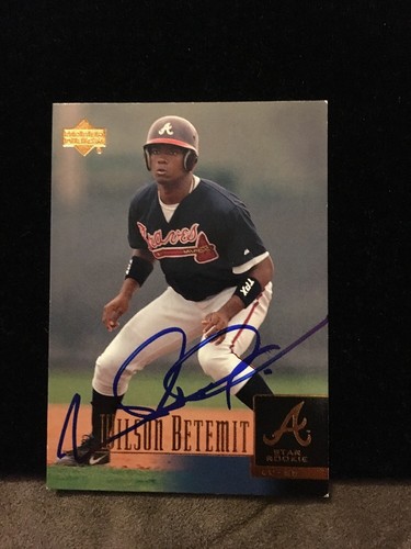 WILSON BETEMIT 2001 UPPER DECK ROOKIE RC Autograph Signed AUTO Baseball ...