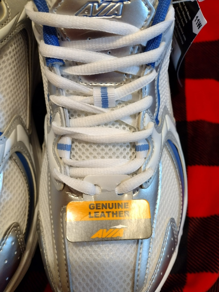 NEW W/ Tags AVIA Women's Blue & Silver 5000 Sneakers Odor Control Size ...
