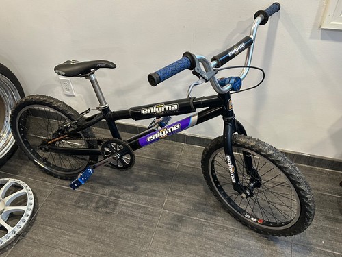 ENIGMA Racing Bmx Bike Redline Flight cranks, Crupi Pedals, Stem, bars ...