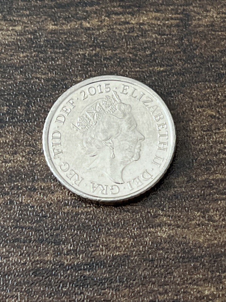 2015 British Great Britain Elizabeth II Five Pence 5p Actual Coin ...