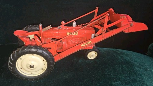 Tru Scale Tractor and Loader, Carter, 1/16 | eBay