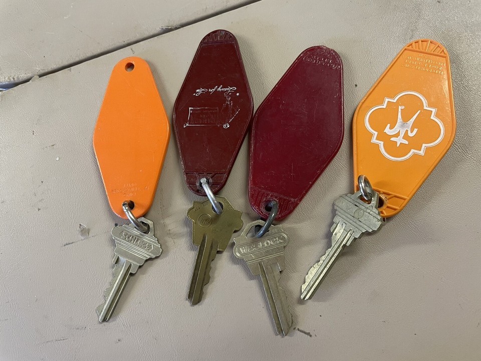 4 Vintage Texas Hotel Room Key Fob Lot | eBay