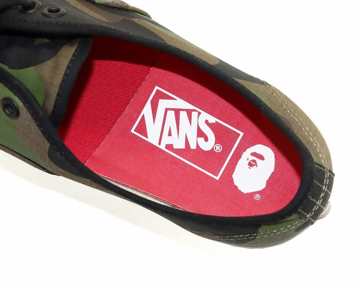 A Bathing Ape BAPE x Vans 1st Camo Authentic 44 DX Green A Bathing Ape BAPE x Vans 1st Camo Authentic 44 DX Green