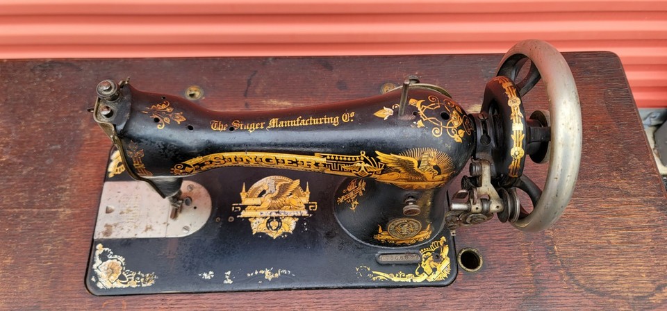 Antique Vintage 1880's Singer Sewing Machine | eBay