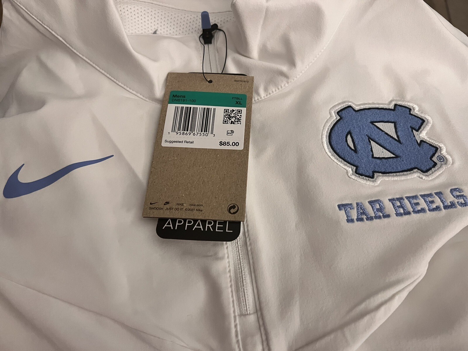 Nike+North+Carolina+Tar+Heels+On+Field+Long+Sleeve+Pullover+DN6191-100 ...