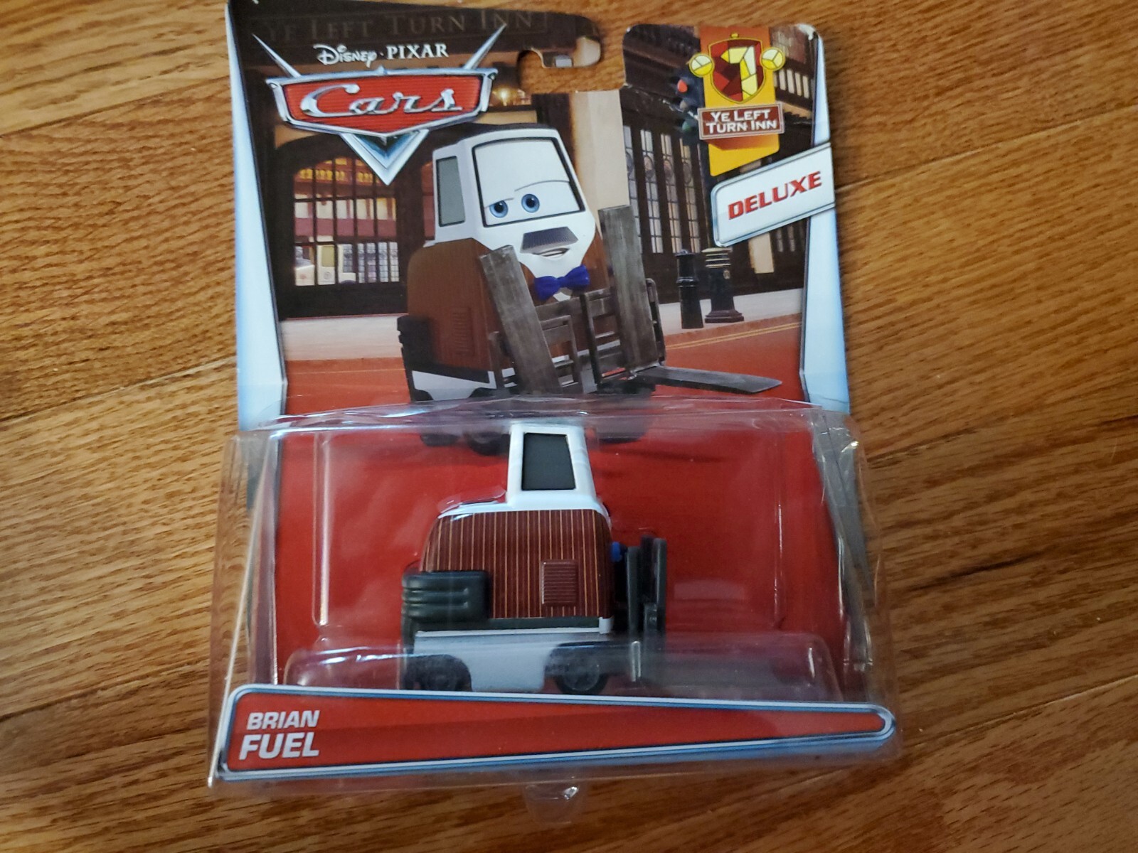 Disney Pixar Cars Ye Left Turn Inn 2014 Deluxe Brian Fuel for sale ...