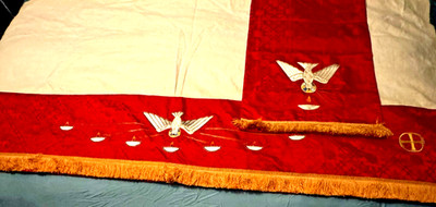 RED SILK BROCADE HOLY GHOST CATHOLIC CHURCH ALTAR FRONTAL SET MOREHOUSE ...