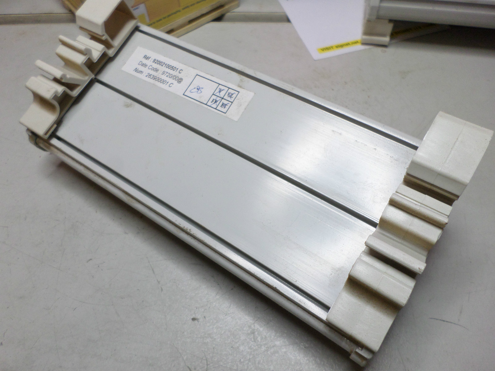 NUM SCHNEIDER - CNC INPUT MODULE 32 CHANNEL 263900001C -- IFA:92 00 21. ...