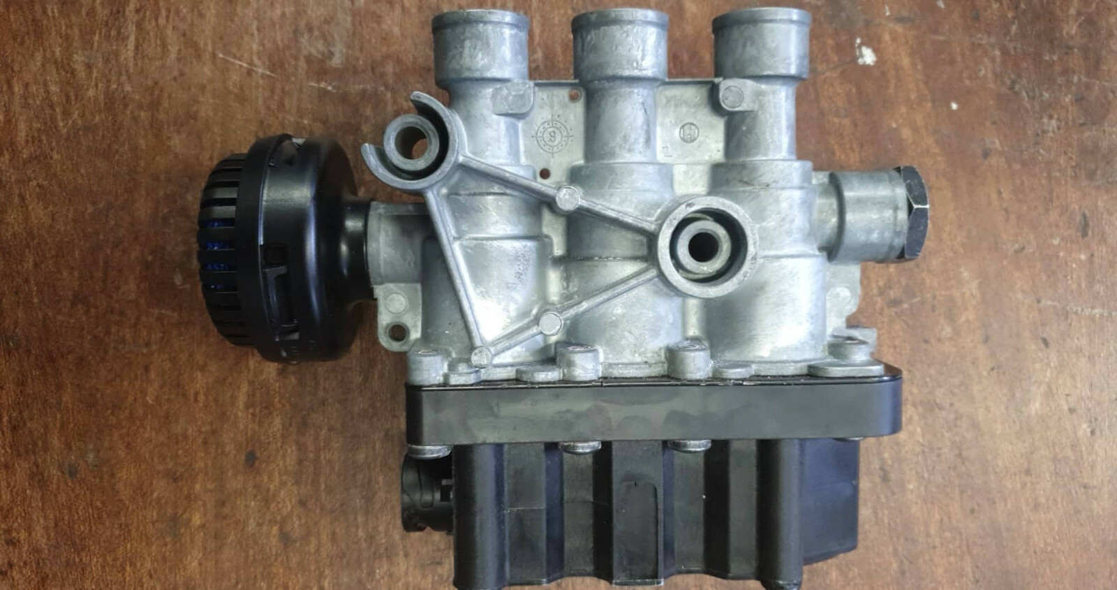 WABCO Solenoid Valve 4728800300 | eBay UK