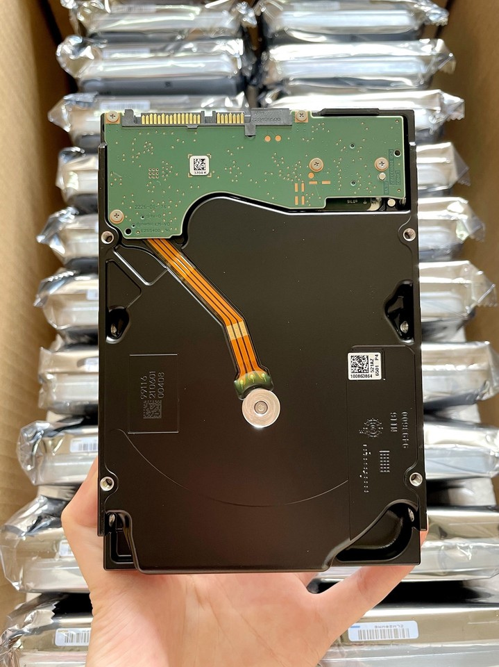ST18000NM003D Seagate Exos 18TB X20 512e 4 Kn 3.5 Enterprise SATA Hard ...