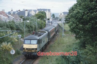PHOTO CLASS 90 NO 90027 AT NORTH BERWICK STATION 6-04 | eBay